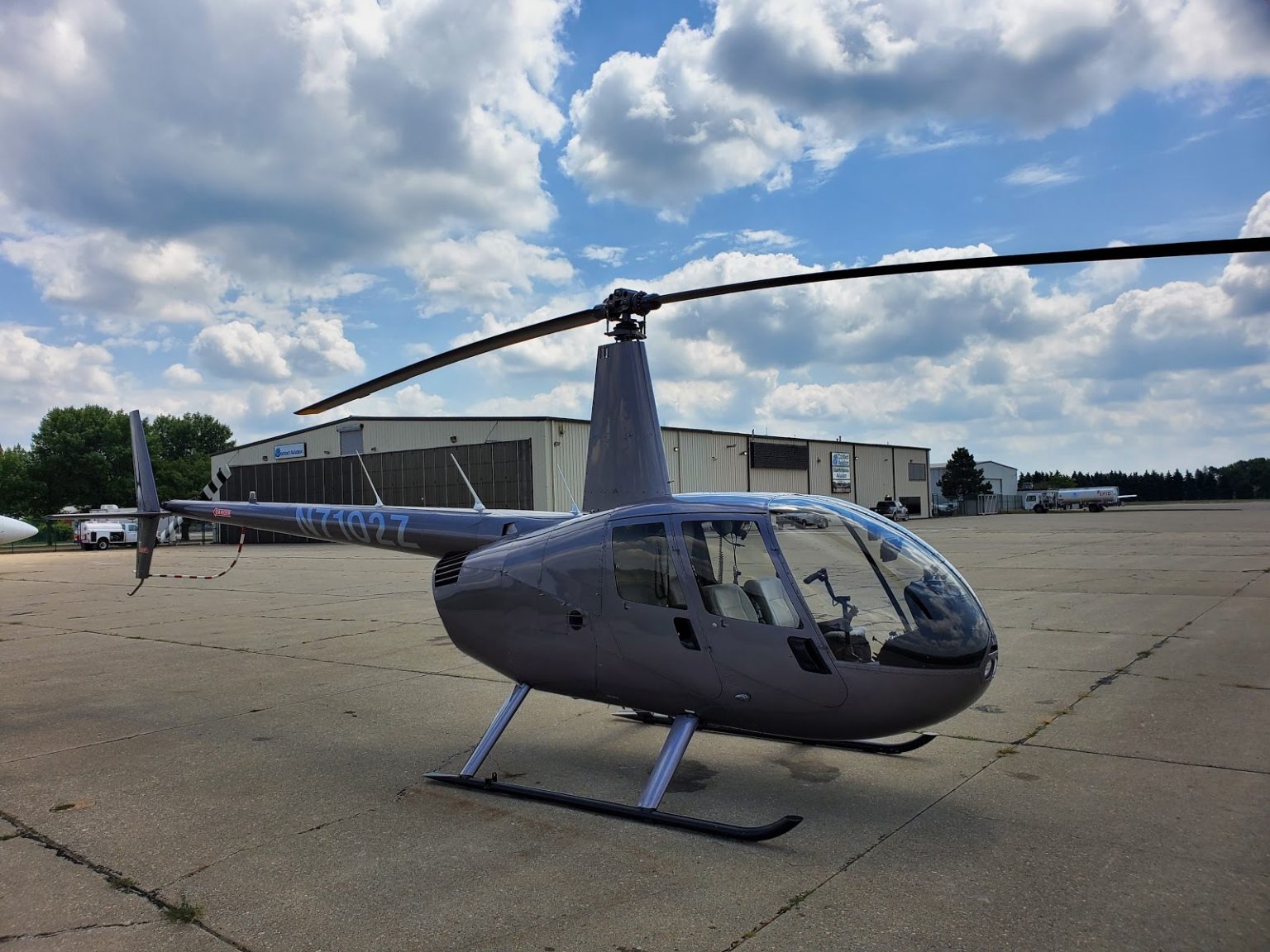 MICHIGAN HELICOPTERS - Aerial Tours
